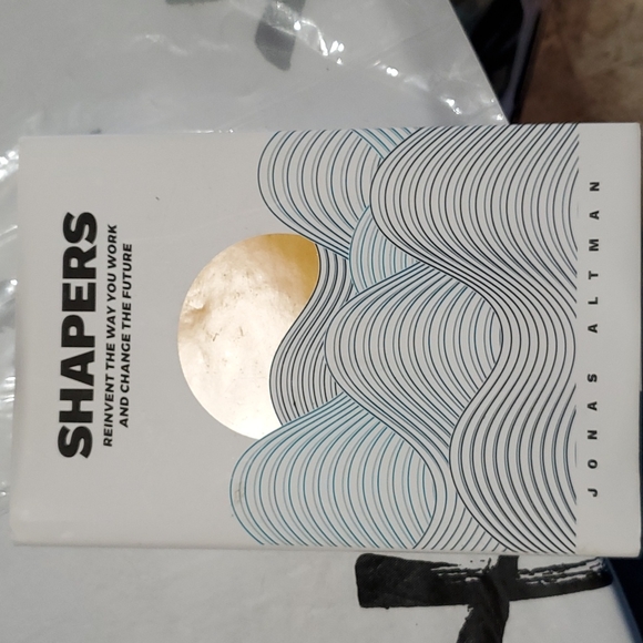 Jonas Altman | Office | Shapers Reinvent The Way You Work And Change The Future | Poshmark